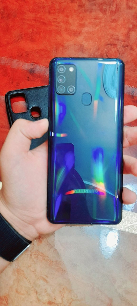 Telefon sotiladi