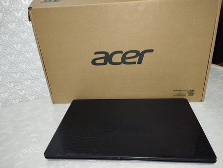 Acer Aspire 3  core i3 10 gen 12gb operativka / 128 gb ssd