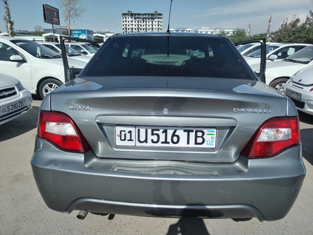 Nexia2 edial aybi yo’q kraskasida azgina bor