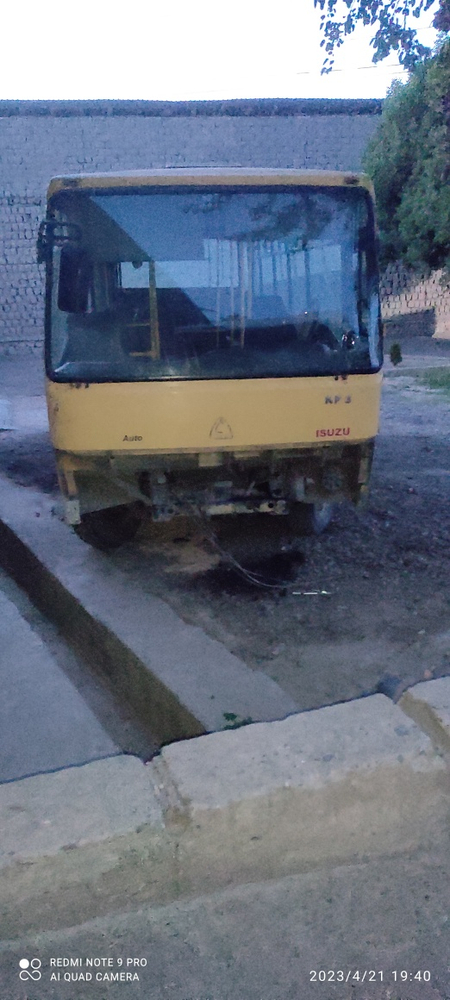 Aftobuz kuzuf sotiladi zubori hamma narsasi bor