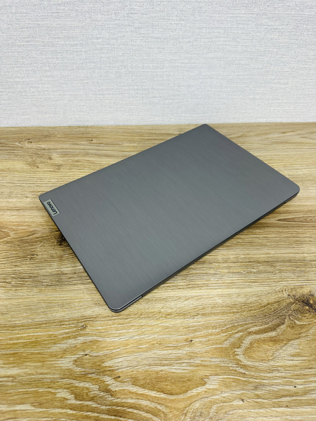 13 Поколения Lenovo Ryzen 3-8 Ядерный как новый для работы и игр