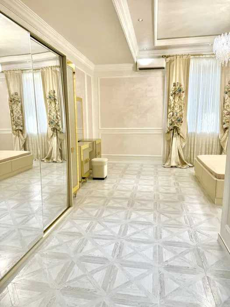 Сдаётся в аренду 3/5/8 “Новомосковская”Golden House  ID: 55204