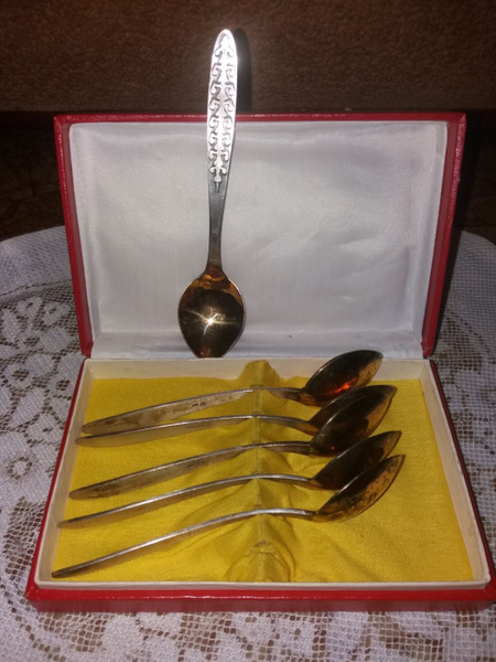 Ложки чайные серебро