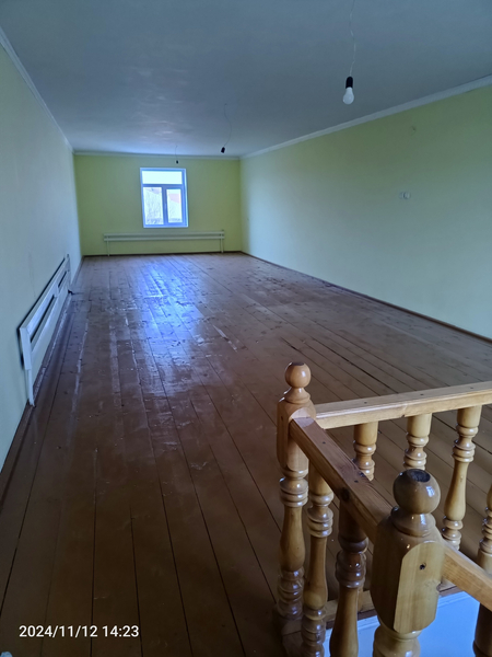 Uz gaz oil ko\\\'chasinda 420 m² joy sotiladi