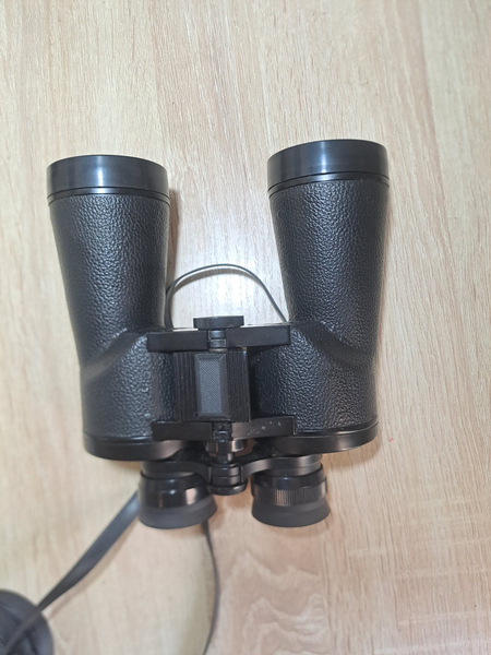 Продам японский бинокль bushnell 10x 50 оригинал