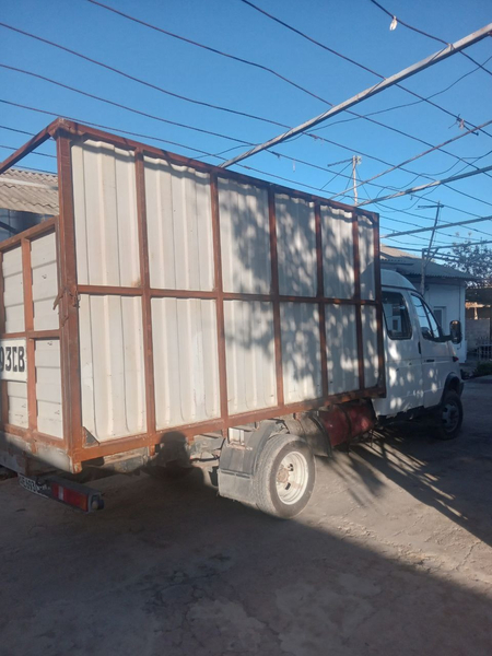 Gazel fermer 9000$