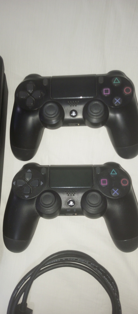Playstation 4 slim 500гб