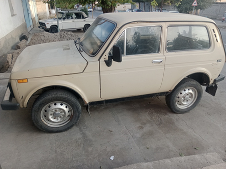 Нива сотилади йили 1989