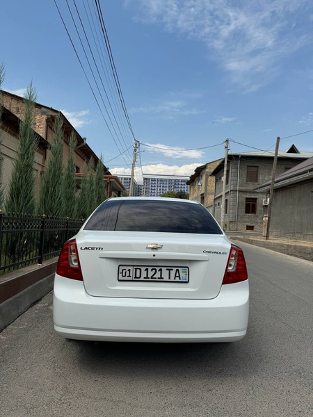 Lacceti 1.8 toza