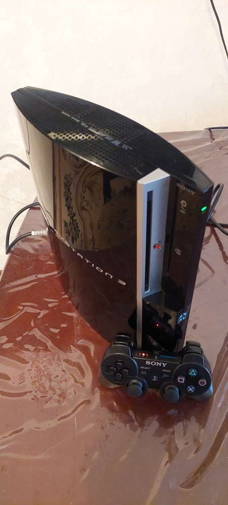 SONY PS3 FAT в идеальном состоянии