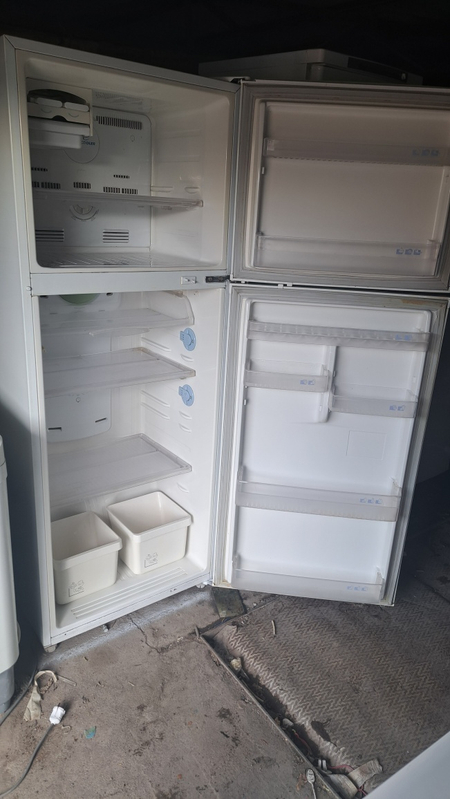 Продам холодильник самсунг