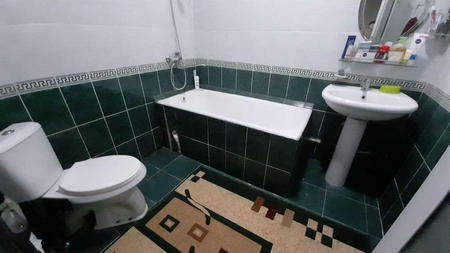 Продается квартира 3 комнатная 3/2/2 Чирчик гор больница