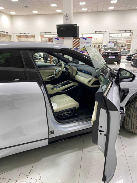 BYD SONG L 4 pozitsiya  boshlang`ich 30% lizing orqali halol to`lov