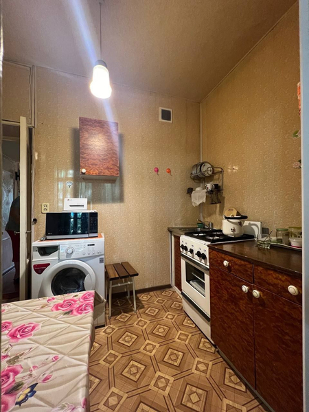 Продаётся 2 х ком квартира Юнус абад 15 кв