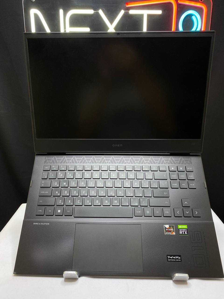 HP OMEN  как новый