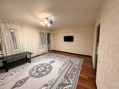 Аренда Сам.дарвоза 2 хона 3 кават 70m2.