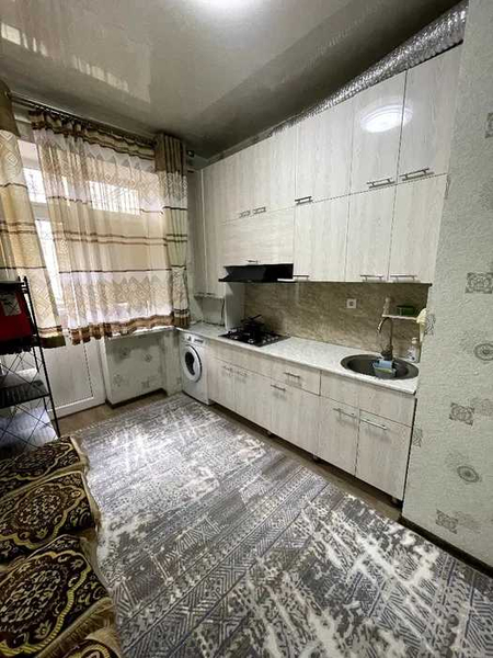 Аренда 2х комнатной квартиры в центре Ц2 Юнусабад TK203