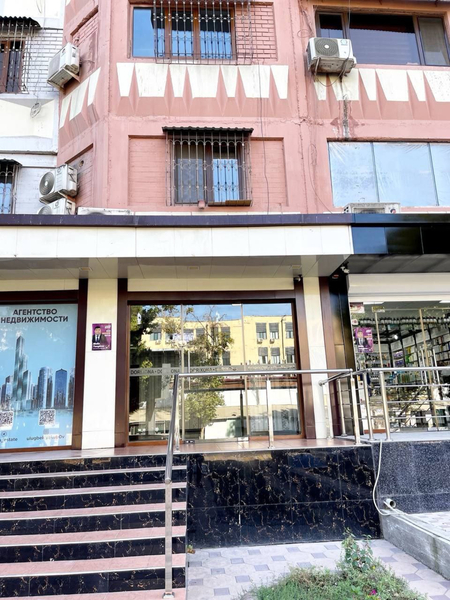 Аренда подОфис Ориентир-Катартал Базар 40м2 1000$торг