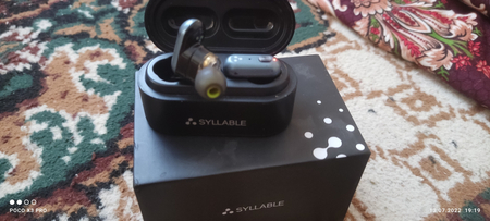 Продам 2 наушники syllable и hailou