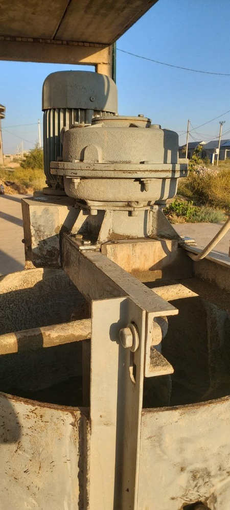 BetonaMeshalka Shlaka blok