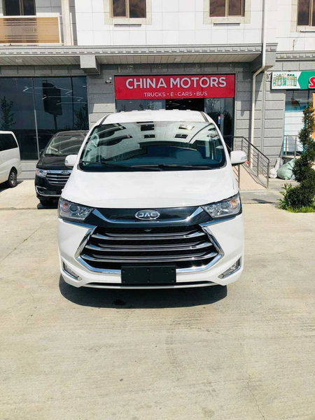 3000$ tulab Jac M4 minishga nima deysiz