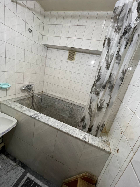 Yunusobod 6 kv 11 dom kirpichniy 4xona 4etaj 4etajniy dom 100kvadrat
