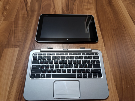 Ноутбук-планшет hp TPN-P104