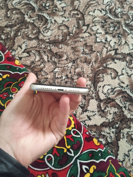 Iphon 11 sotiladi