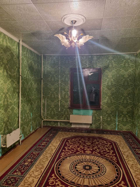 срочно продаётся 2 х ком 64кв 54000$