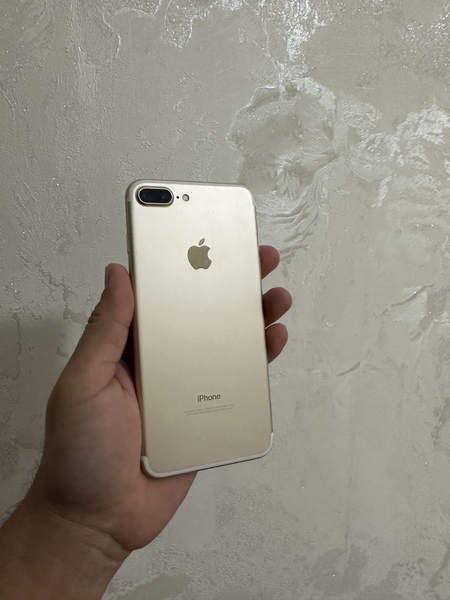 Iphone 7 Plus 32 GB gold