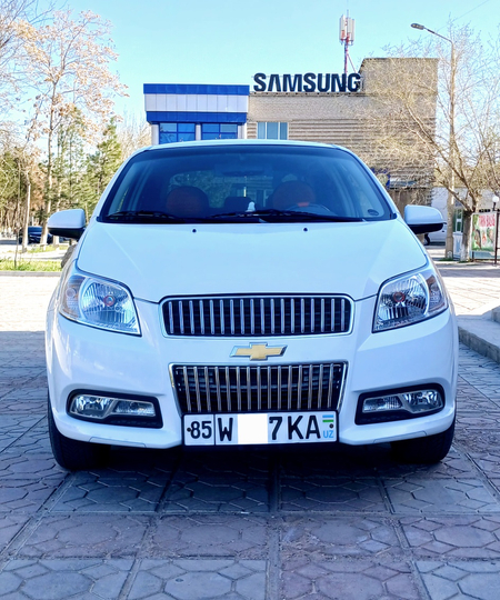 Neksiya 3 sotiladi