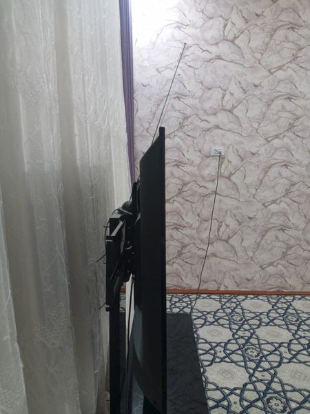 Telvizor sotiladi samsung pastafkasi bn