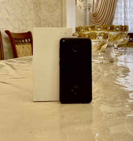 iPhone 7 va Redmi 4x