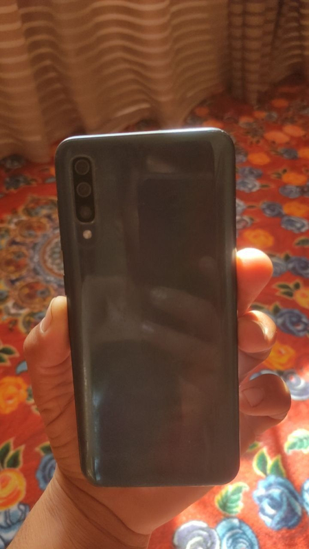 Samsung a50 64 xotira