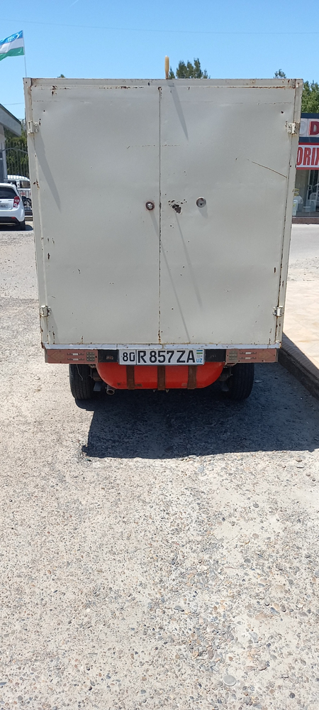 damas labo qilingan.