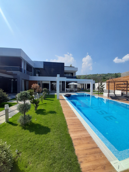 7 haus villa v Charvake