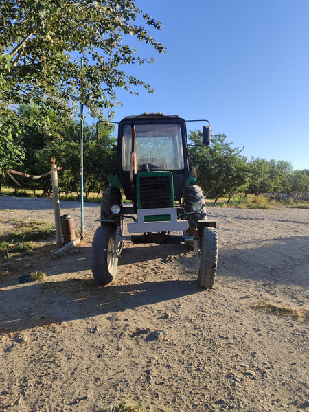 Mtz 80 sotiladi  ishga tayor