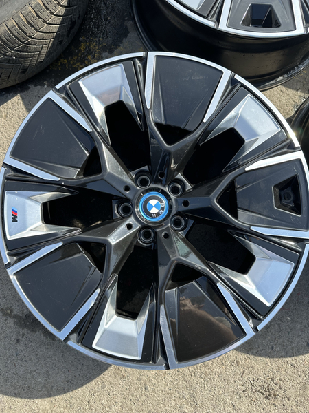 BMW iX3 orginal diskasi
