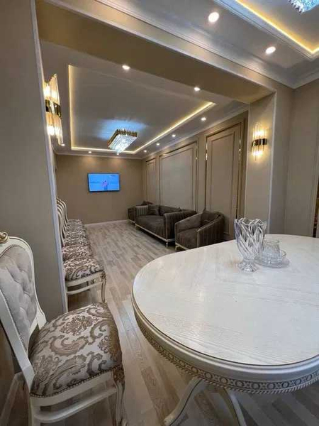 Квартира 3/4/9, 100 м², ул. Паркентская, напротив \\\