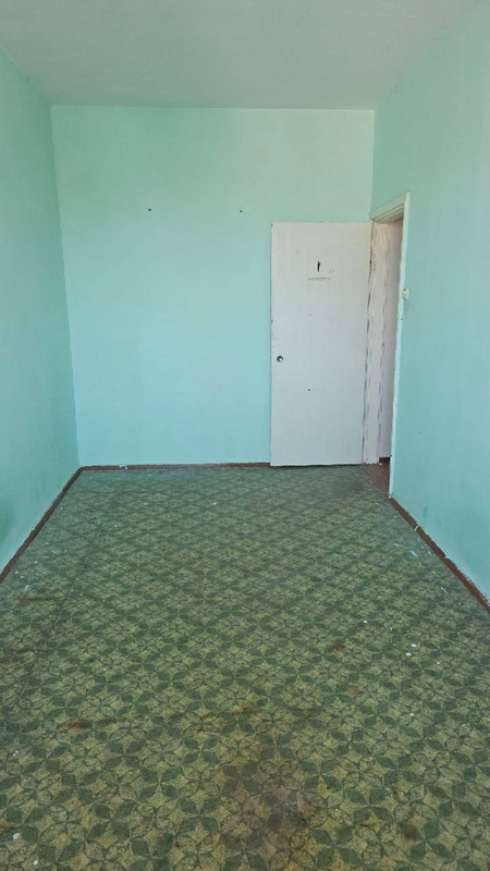 Продаётся квартира 2/5/5 на БуюкИпакЙули(Максим Горький) около Е.Окна