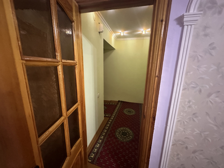 Продается квартира 90 м в районе 8 Марта под бизнес