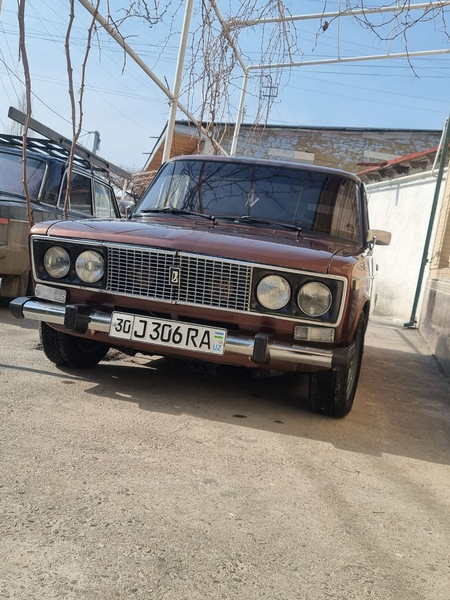Lada 2106 sotiladi