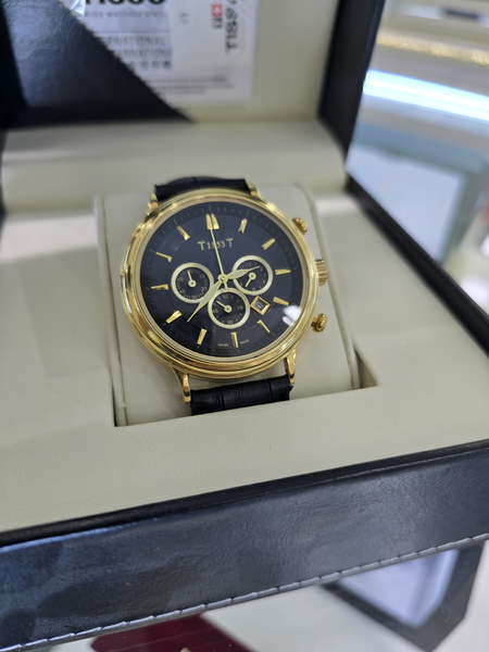 Продам Золотые часы Tissot в крупном размере.
Золото 750 пробы