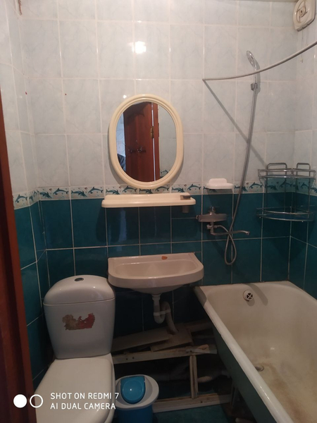 Юнусабад 14  1/3/4 Балкон 2*6  300  у.е.\\nДепозит 100 у.е