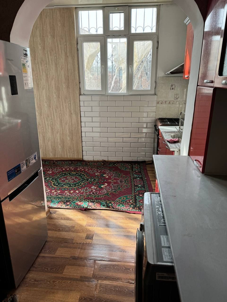 Аренда коракамиш 2.хонали оилага берилади расмдаги уй