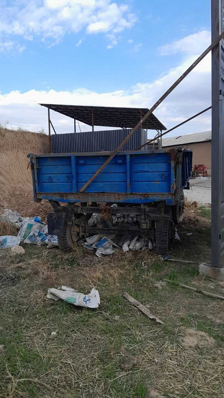 Tractor tlichka sotilAdi t tilichka yaxshi sostayanada