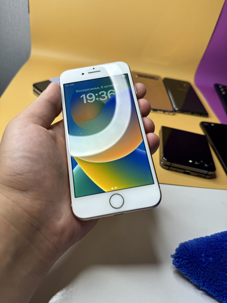 Iphone 8 ideal Gold 64GB