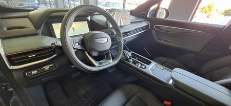 Geely Okavango L
