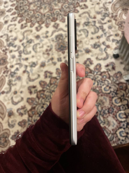 Redmi 10 128Gb sotiladi srochna
