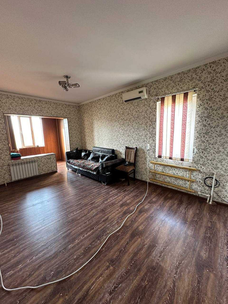 Sergeli 1 da uy sotiladi | Продается квартира в Сергели 1